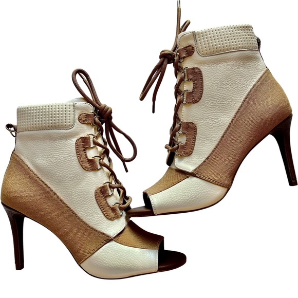 XLLENT SHOES | Shoes | Women 3 Inch Heeled Bootie With Unique ...